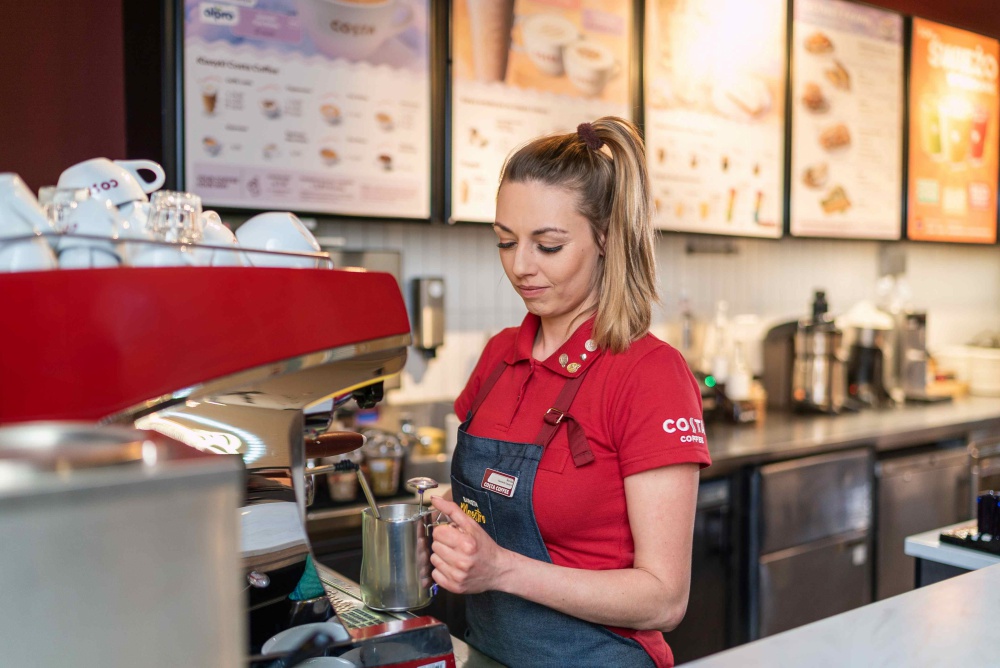 Costa Coffee startuje z franczyzą. Pierwszy lokal to współpraca z ...